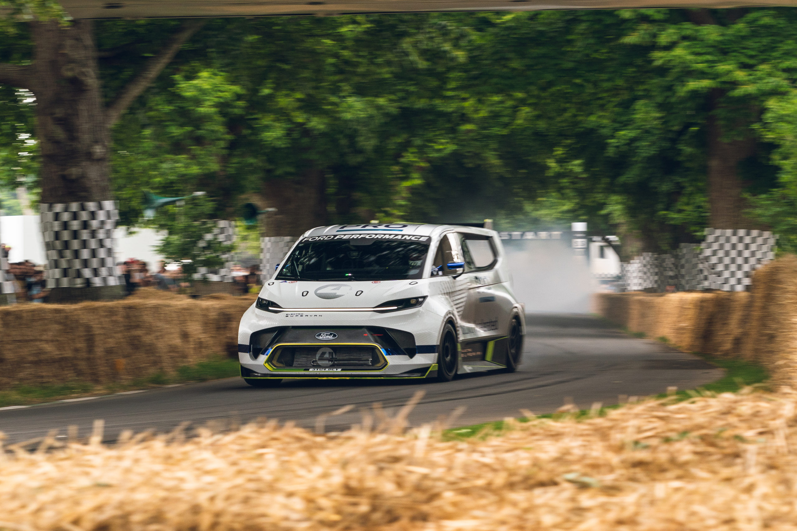 #AlconEquipped: 2000PS Ford Electric SuperVan revealed at FOS - Alcon