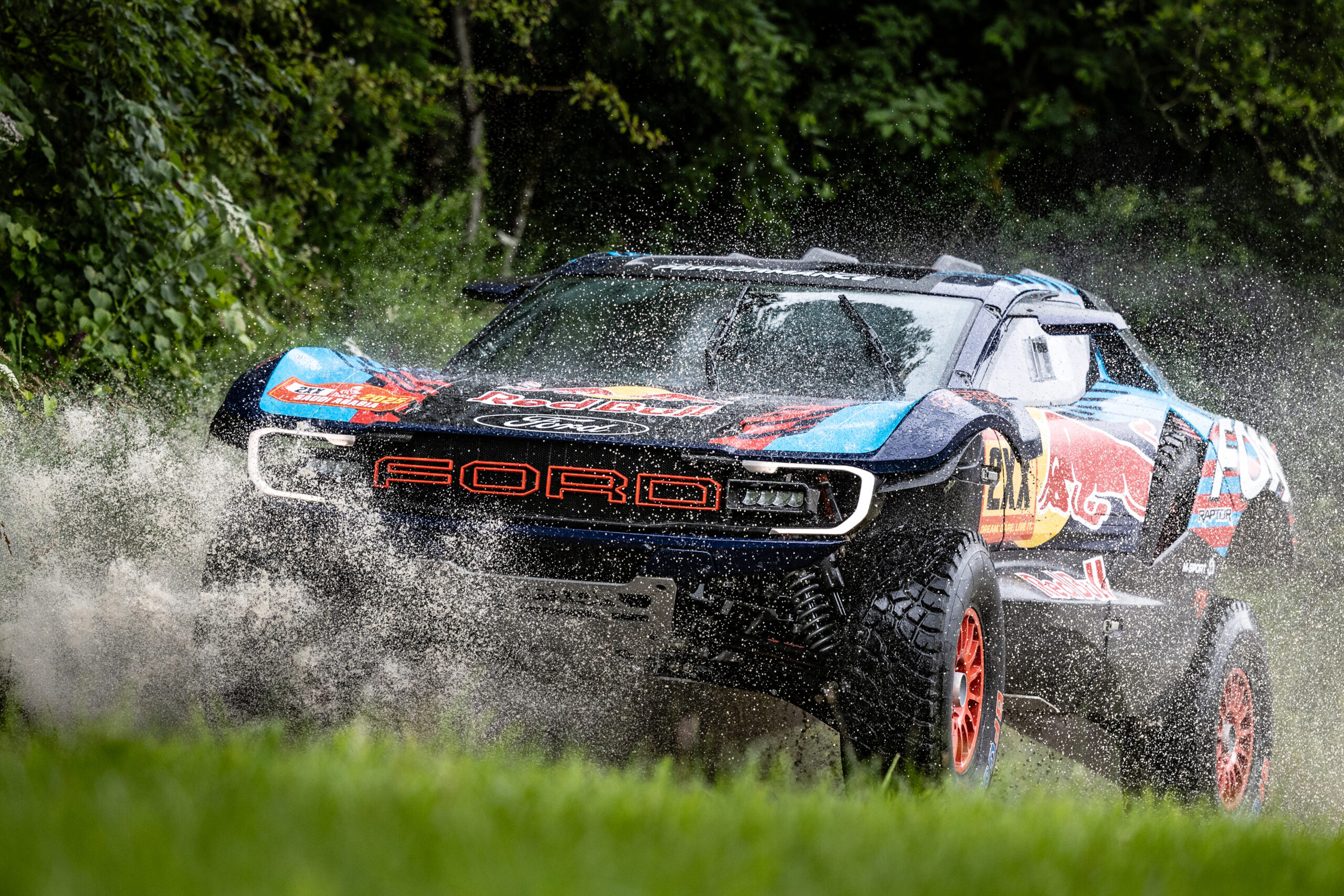 #AlconEquipped: New Ford Raptor T1+ ready for rally raid terrains incl ...