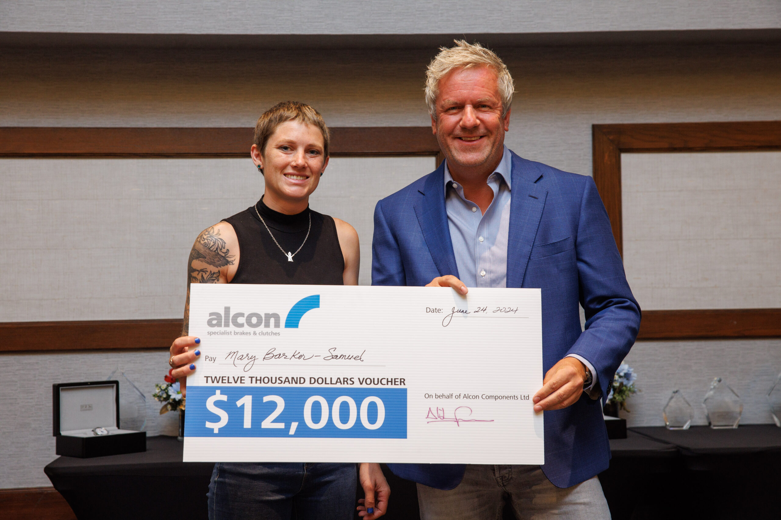 Another successful Pikes Peak Hill Climb for Alcon - Alcon